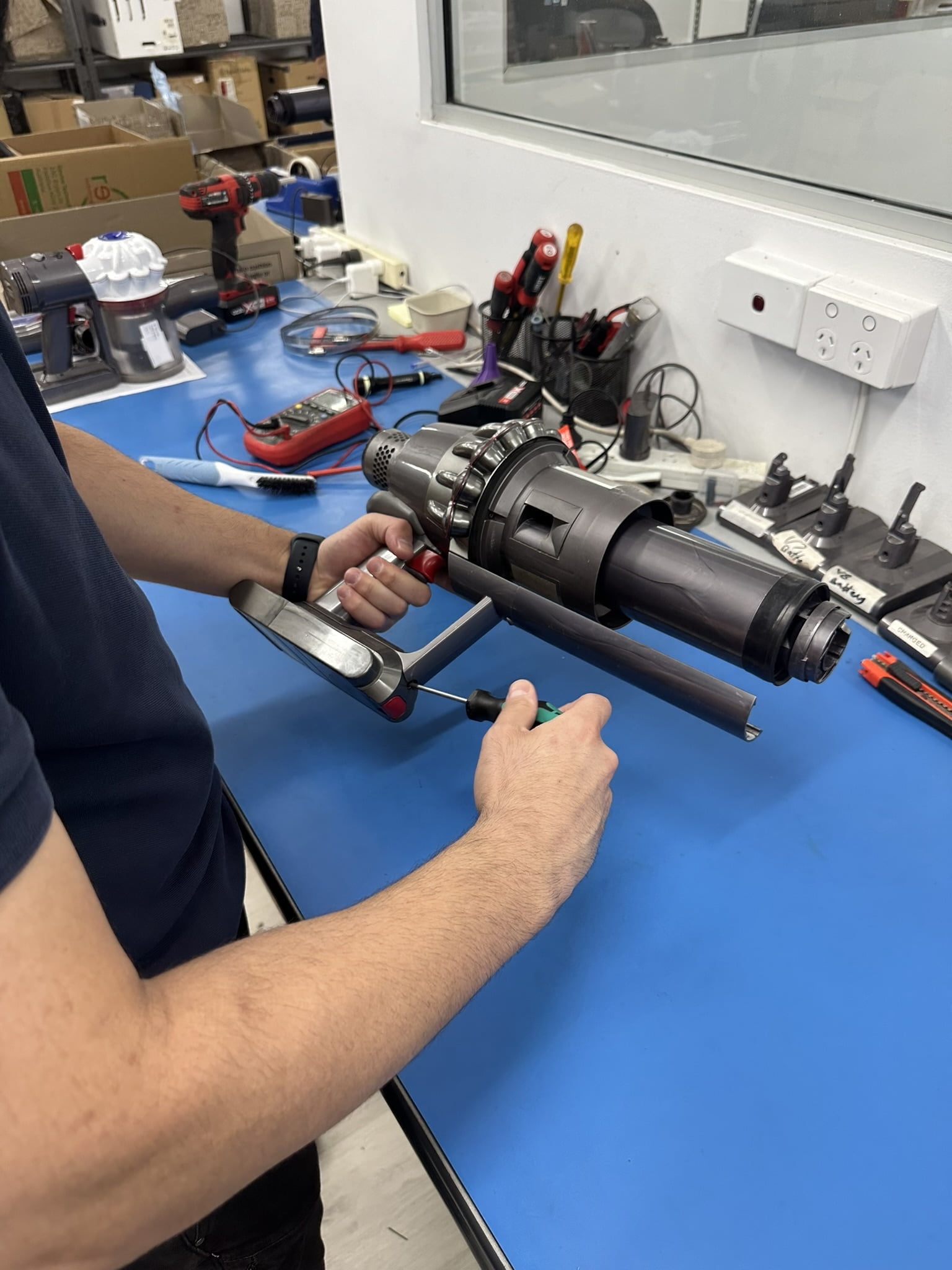 About Us - Dyson Repair Service